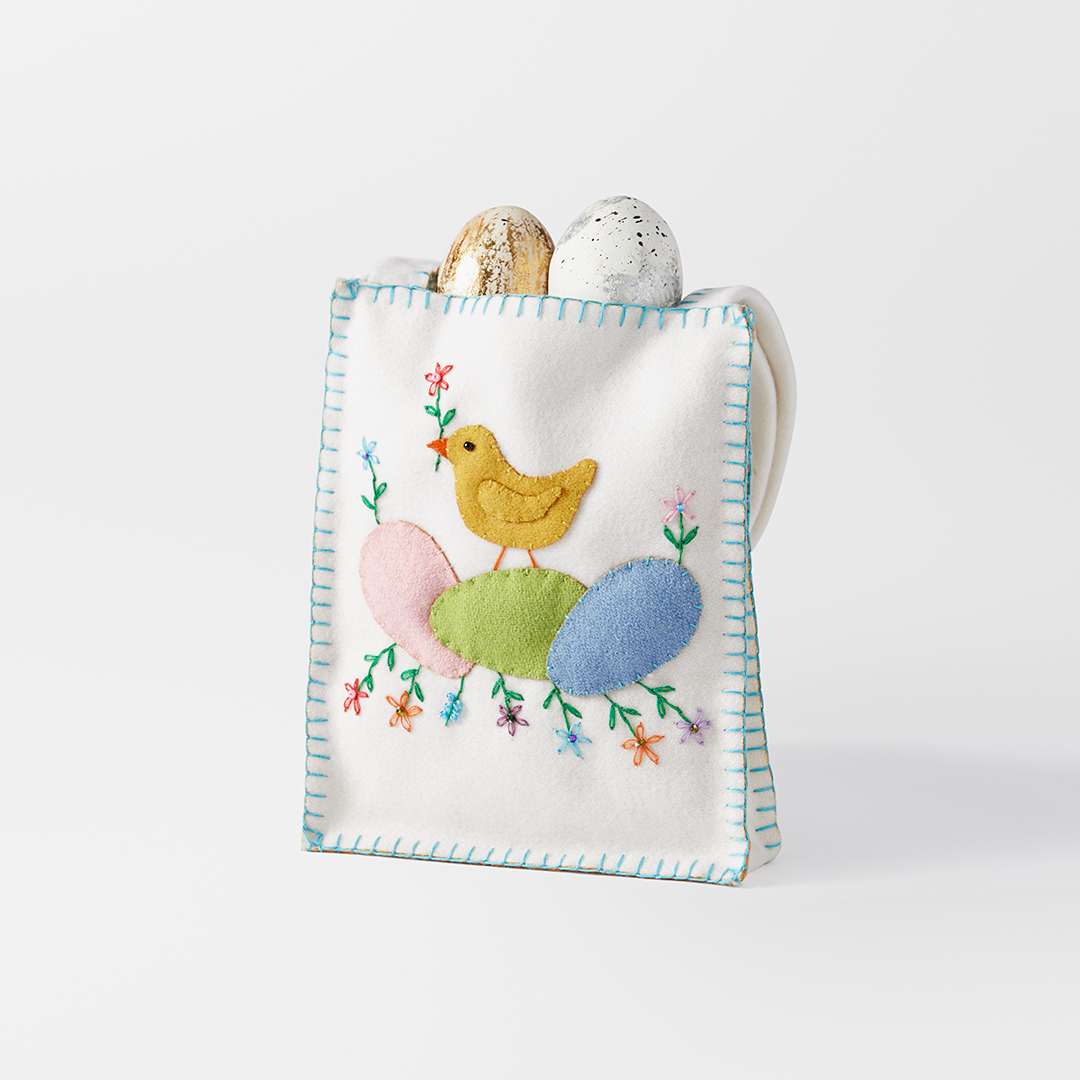 Shop Handmade Egg Carry Bag With Chick Online | Bed Bath N' Table